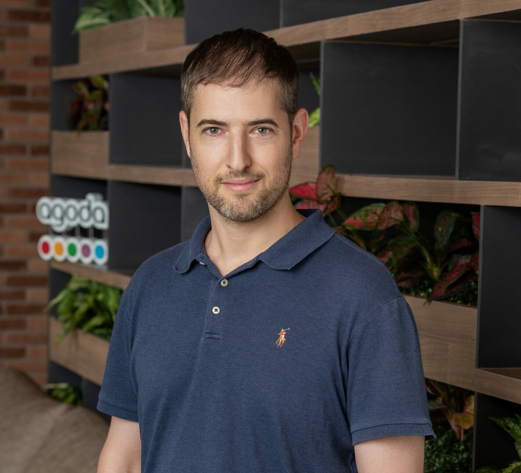 Idan Zalzberg » Agoda: See The World For Less