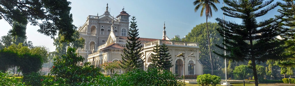 Free Travel Guide for Pune, India - What to do in Pune