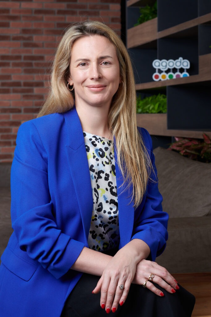 Anna Suchopar » Agoda: See The World For Less