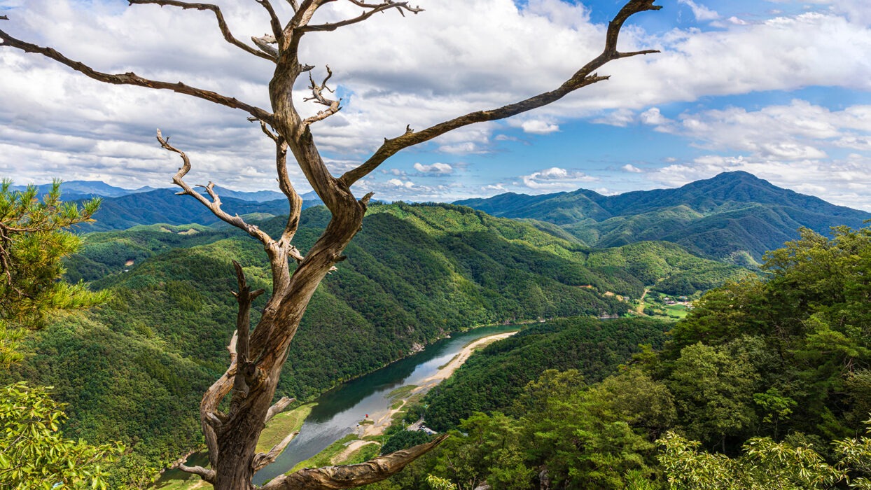 Free Travel Guide for Hongcheon-gun, South Korea - What to do in ...