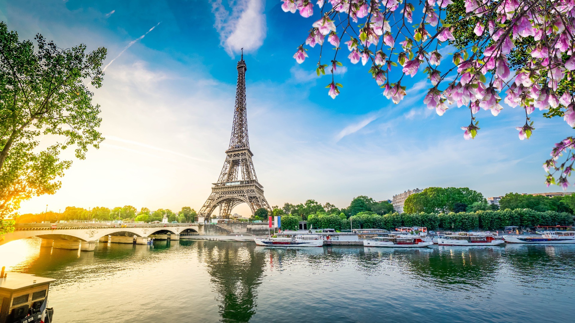 The Best Time to Travel to Paris for Every Type of Traveler » Agoda ...