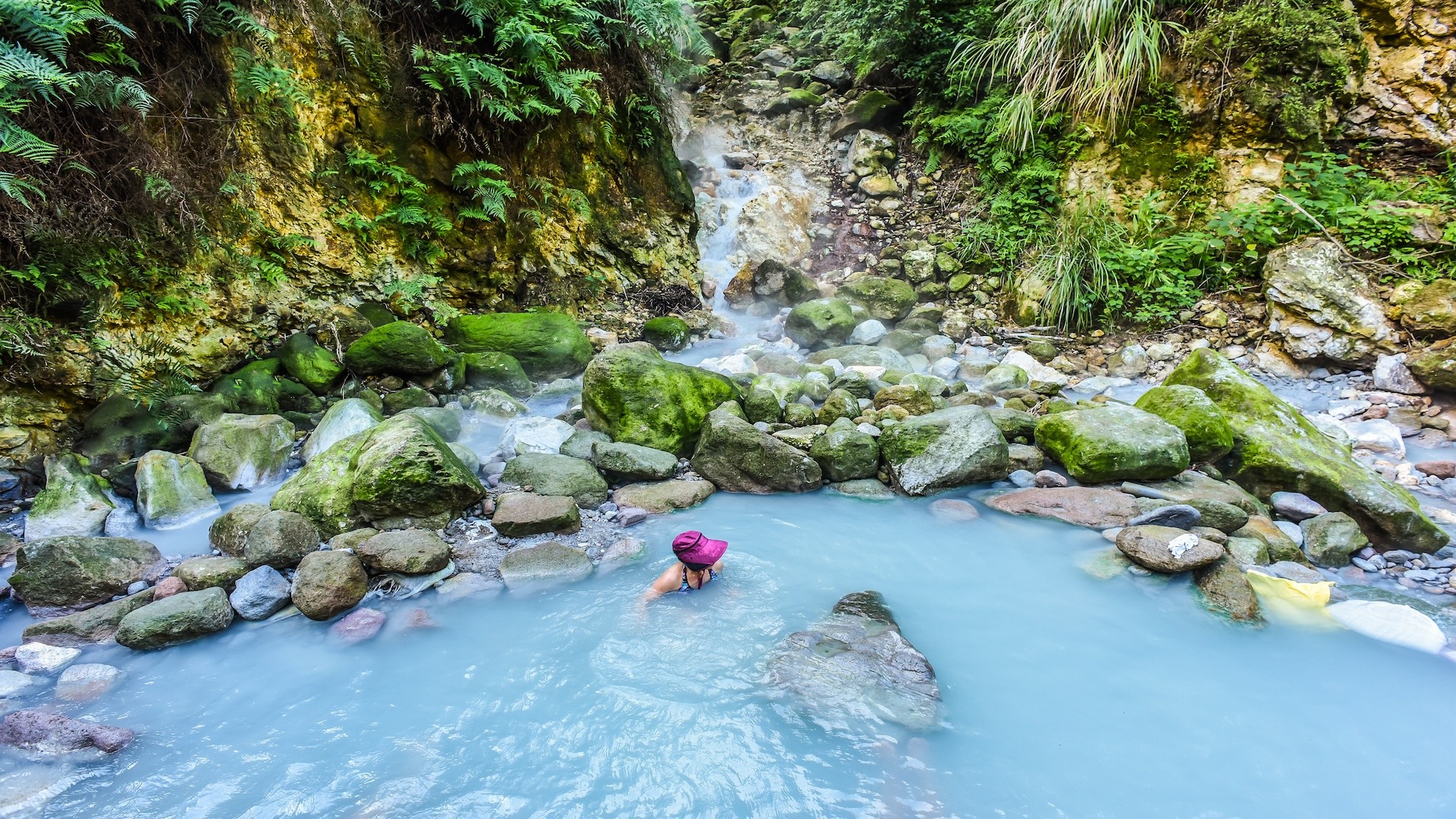 Unwind in Nature's Paradise: Exploring Yangmingshan Hot Springs in ...